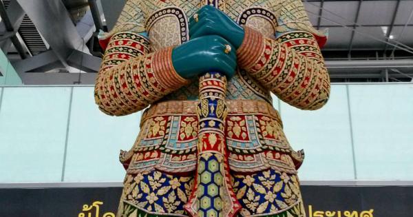 ทศกัณฐ์ (Tosakanth) ทศกัณฐ์มีกายสีเขียว 10 พักตร์ 20 กร - ท่าอากาศยาน ...